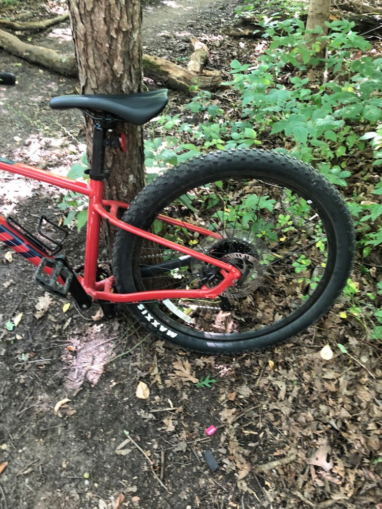 2021 Giant Talon 2 Mountain Bike Red Clay – Frugal Average Bicyclist